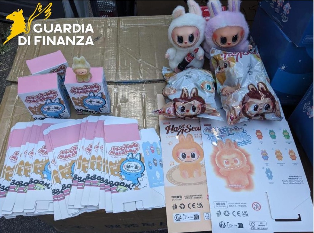 Sequestrati oltre 11.500 prodotti con marchi contraffatti, di cui 4.000 labubu - Gold TV